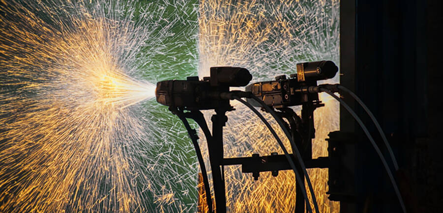 Projection par arc électrique - Hannecard